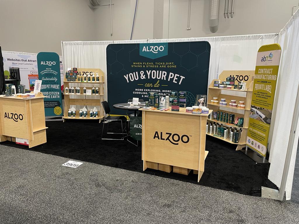ALZOO™ exhibits at SuperZoo 2023: the annual pet trade show ⋆ ALZOO™